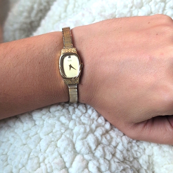 Seiko | Accessories | Vintage Seiko Gold Tone Watch | Poshmark